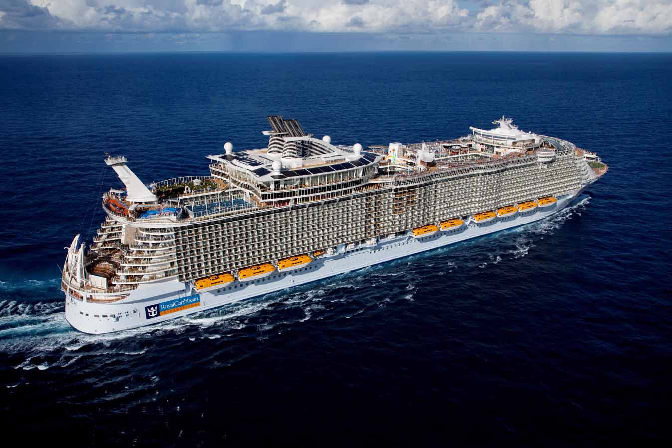 ROYAL CARIBBEAN RAISES THE BAR ON AWARD WINNING OASIS CLASS SHIPS WITH ROYAL CARIBBEAN RAISES THE BAR ON AWARD WINNING OASIS CLASS SHIPS WITH